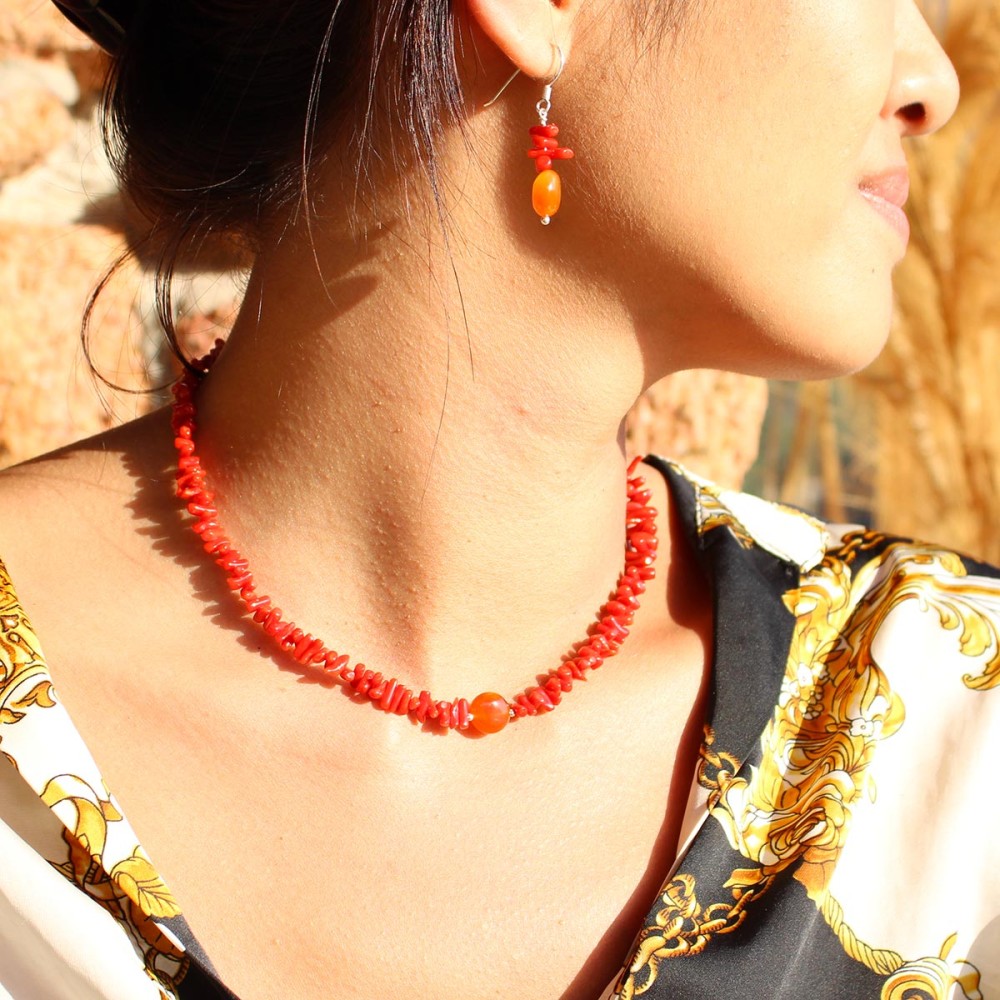 Collier en corail rouge et cornaline